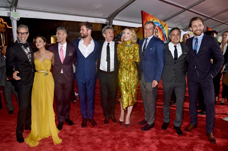 Thor: Ragnarok World Premiere Photos!