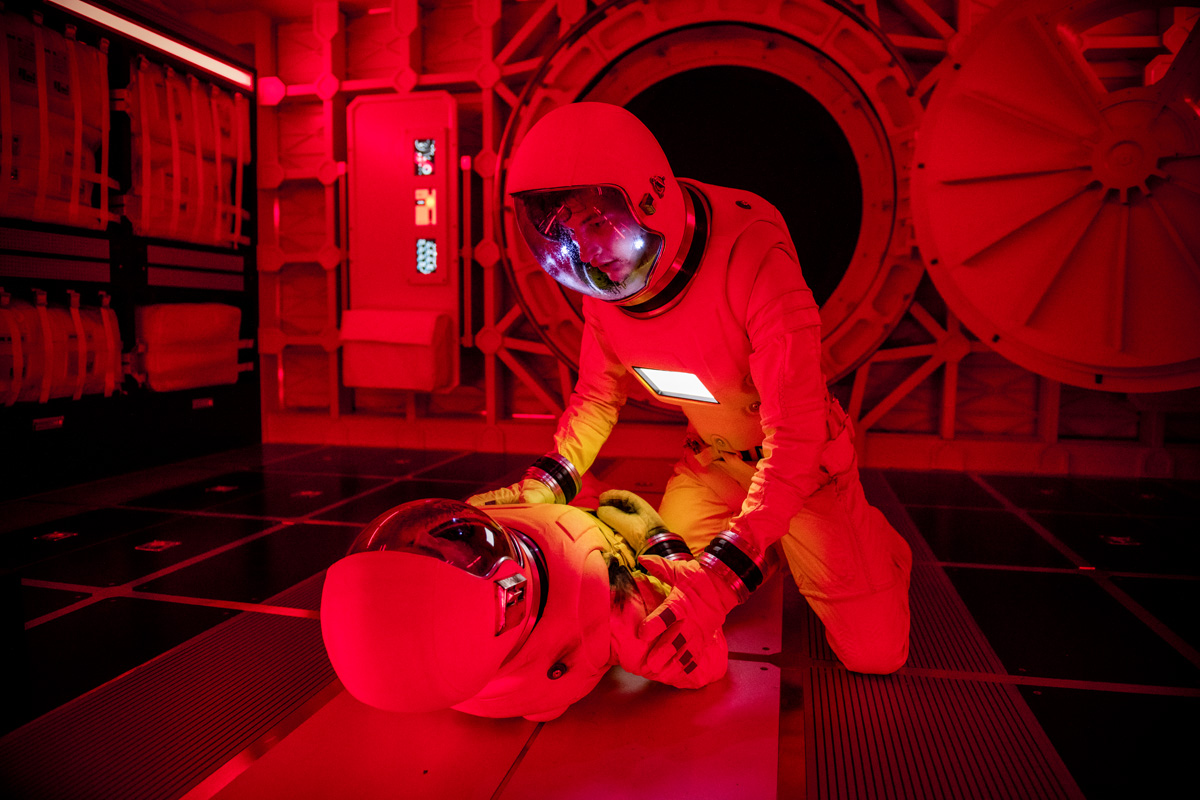 Lionsgate Unveils Official Voyagers Trailer & New Images