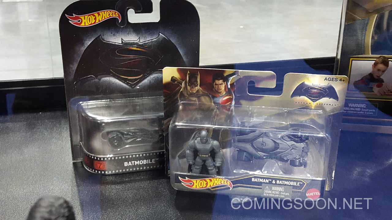 Batman v Superman Toy Fair Photos at ComingSoon.net